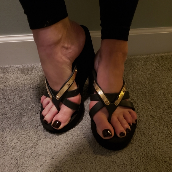 Very Worn | Shoes | Very Used Wedge Heel Sandals 9 | Poshmark